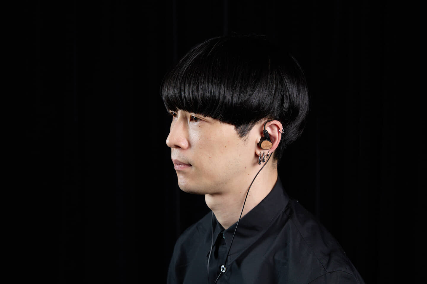 【2024年最新レビュー】MIX師がおすすめする音楽制作用イヤホン10選 | plug+（ぷらぷら）